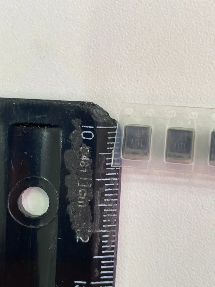 EVATRON COMERCIAL ELETRONICA - CAPACITOR TANTALO 47UF X10V SMD CASE C