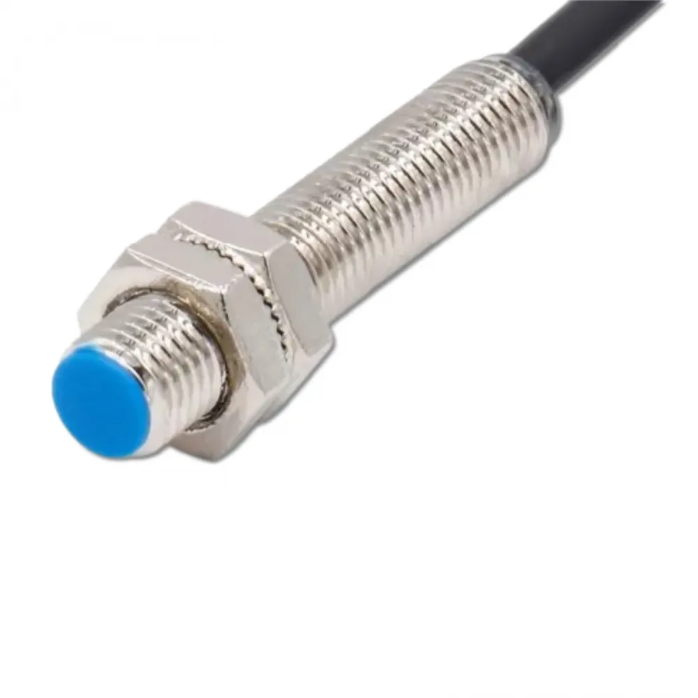 LEMAQS AUTOMACAO - SENSOR INDUTIVO M8 1MM PNP LJ8A3-1-Z/BY