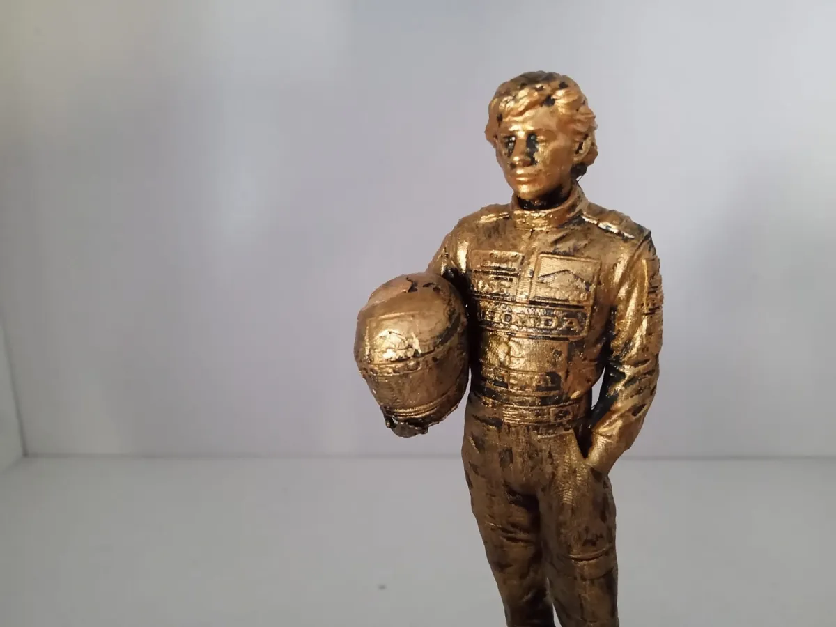 Zetec Impressões 3D - Estatueta Comemorativa Ayrton Senna 15cm