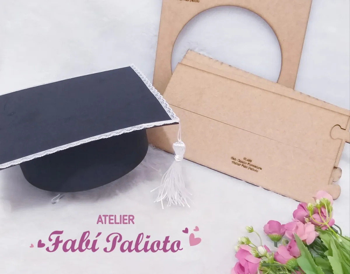 Atelier Fabi Palioto - G1.453 Gabarito de Moldes em MDF Capelo Formatura