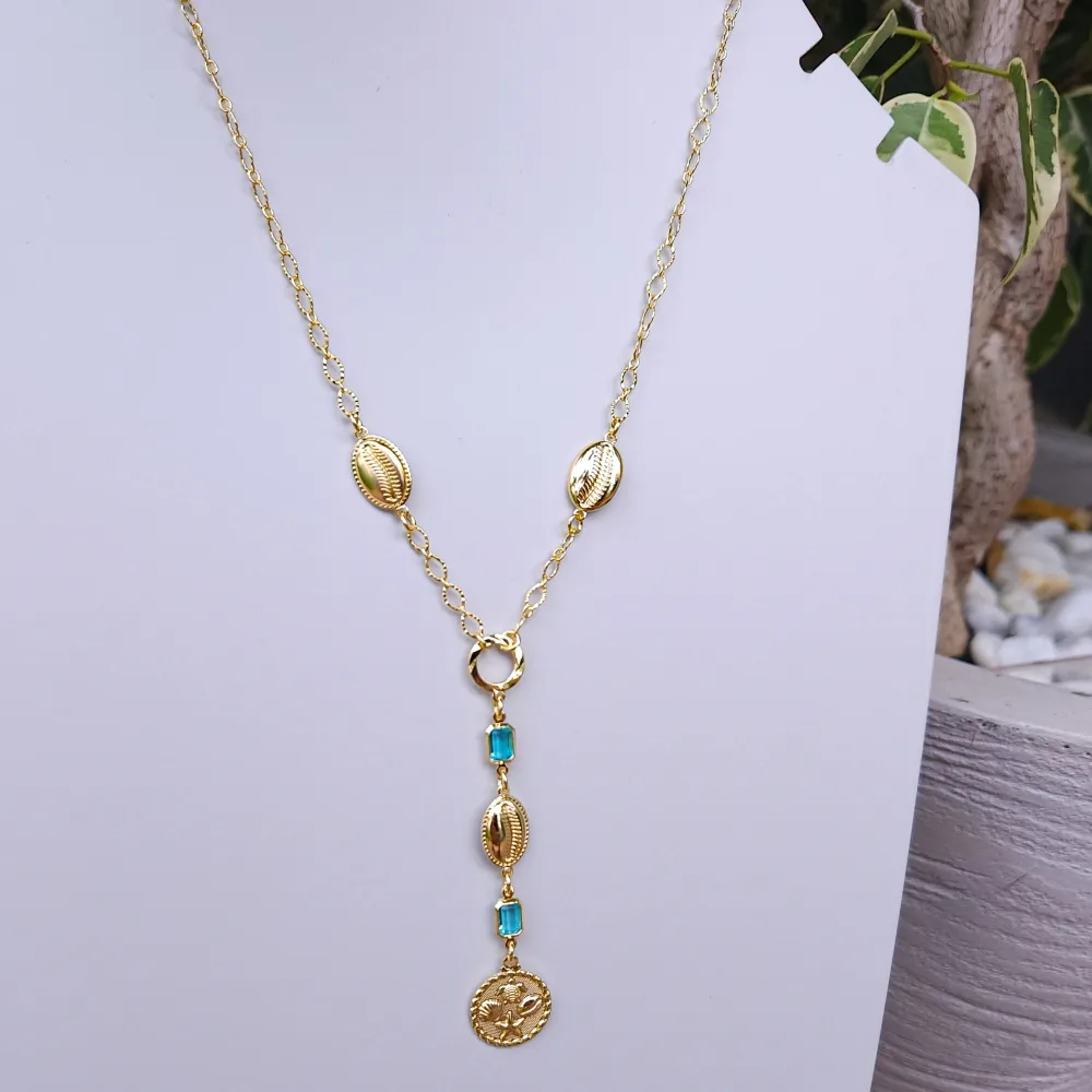 Joiart - Colar estilo gravatinha com detalhes marinhos e pedras azuis, folheado a ouro 18k
