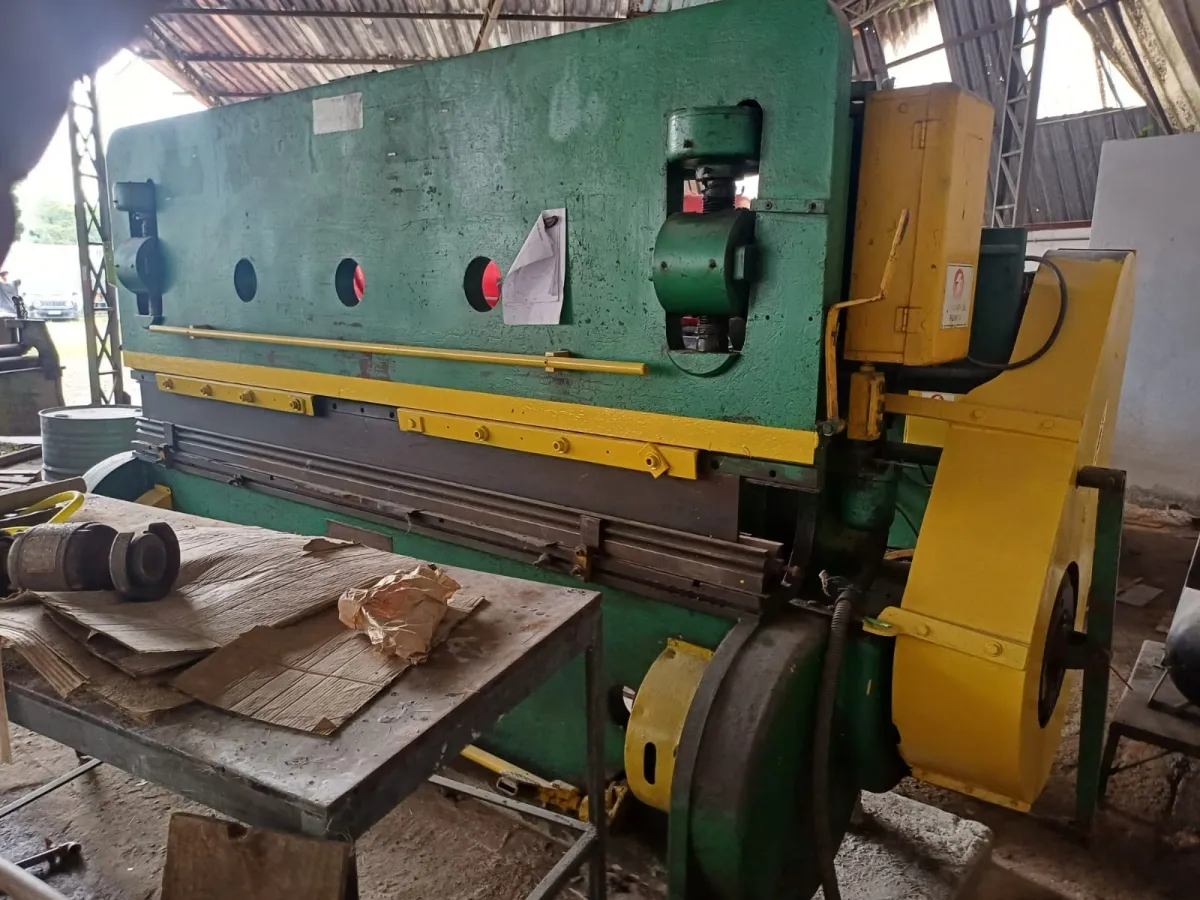 compra e venda de maquinas e equipamentos industriais usados - prensa ...