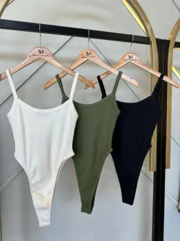 Bianca Moura Showroom