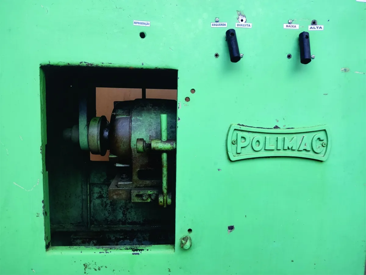 Ipanema maquinas - Torno Revolver Polimac 22mm