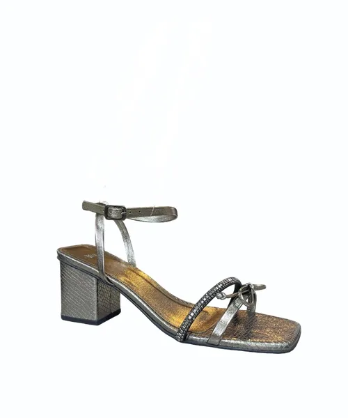 Maria Celia Calcados - Sandália Salto Bloco Laço Metal Pewter