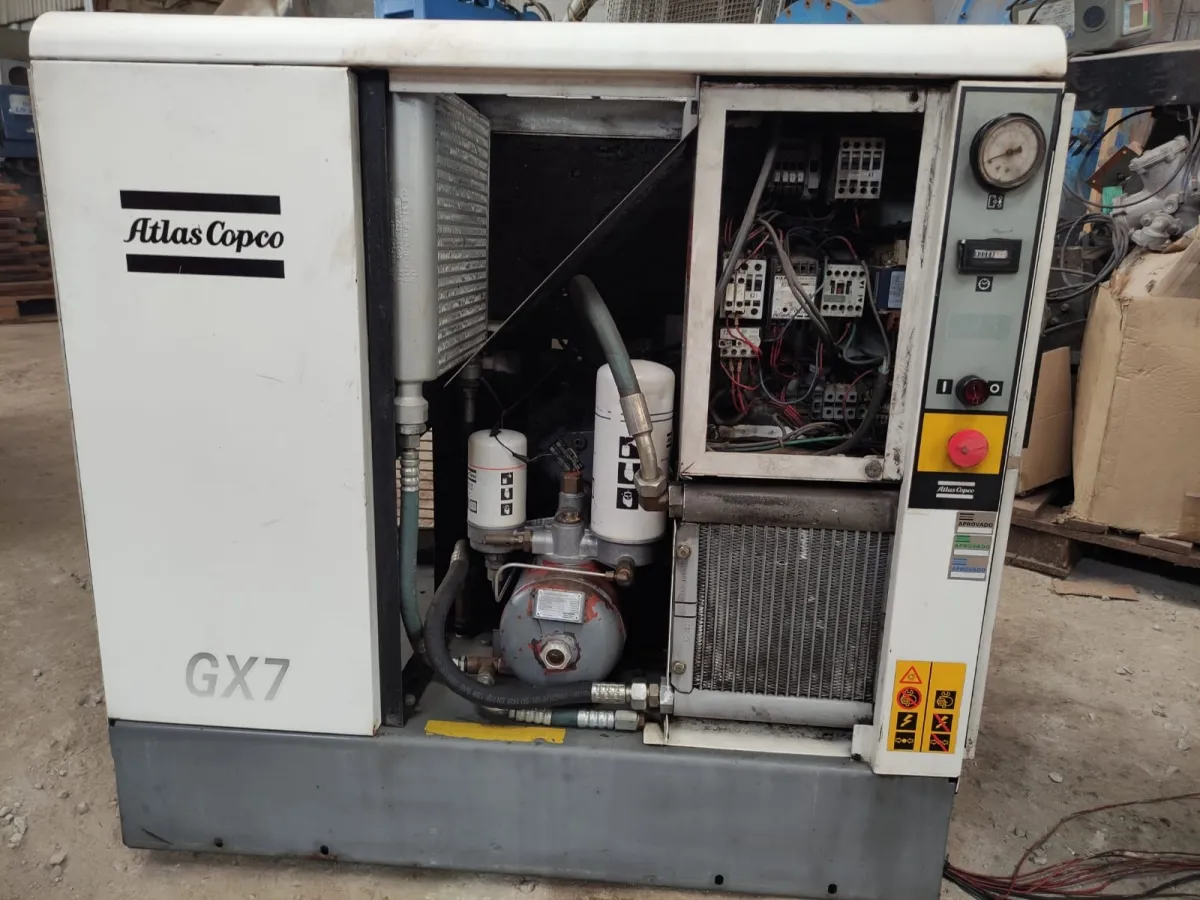 SOMETAL - Compressor Atlas Copco GX7 9 BAR 380V/2004 - Cód. 1360