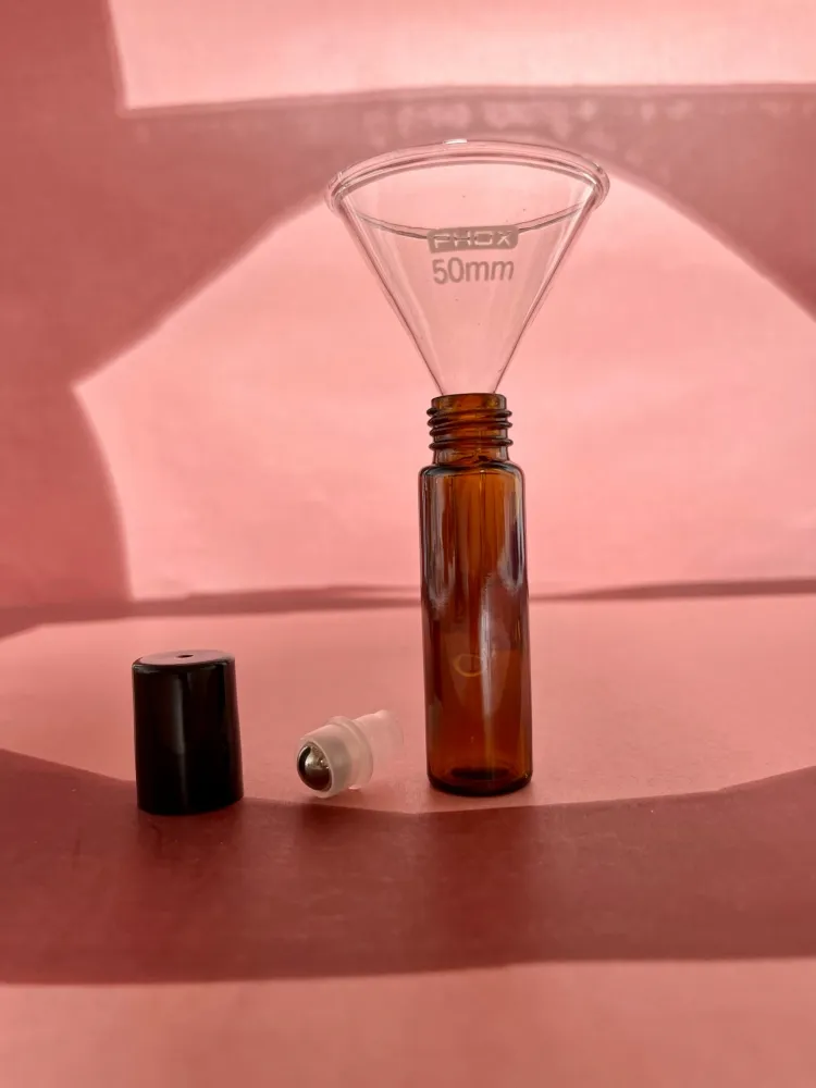 Rplabor Produtos para Laboratório - Frascos vidro Âmbar Rollon 5ml ...