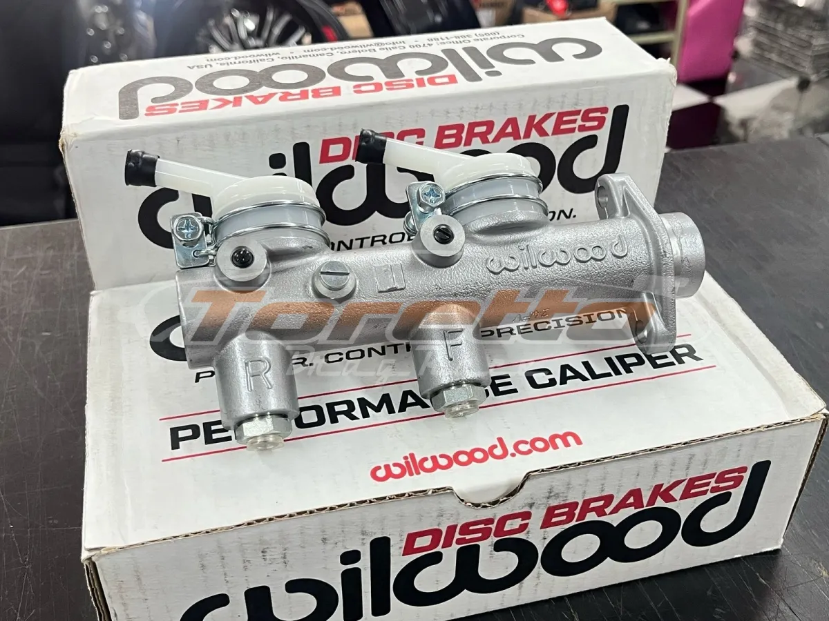 Toretto Drag Race - Cilindro de Freio Duplo - WILWOOD