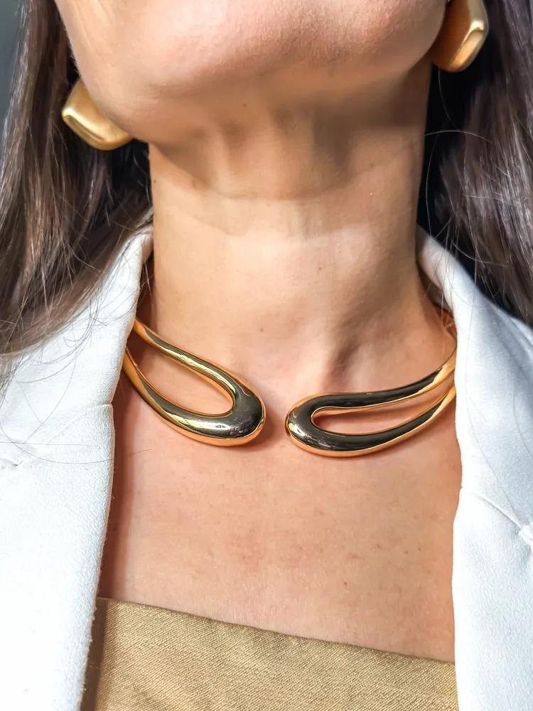 Michelle Vasconcelos - Colar Articulado curve vazado